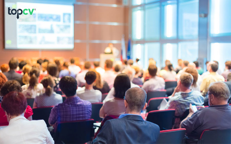 Conference là gì? 4 điều cần biết về Conference (hội nghị)