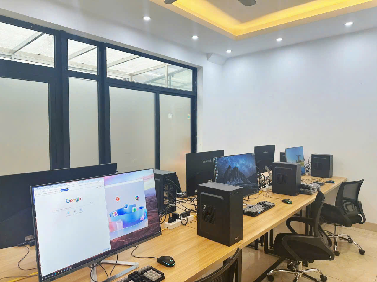 Tuyển Nhân Viên Tư Vấn/Chăm Sóc Khách Hàng (Nữ, Biết Tiếng Trung) Không Yêu Cầu Kinh Nghiệm (Thu ...